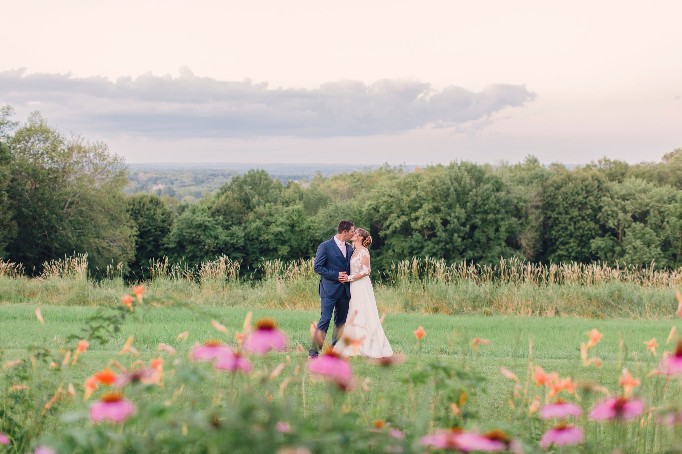 Katy and Rob's Summer Wedding at Tyrone Farm